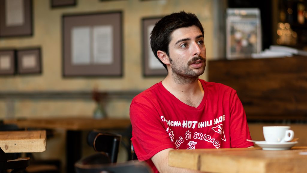 A férfi, aki bejön nekünk: Fekete Giorgio, Carson Coma