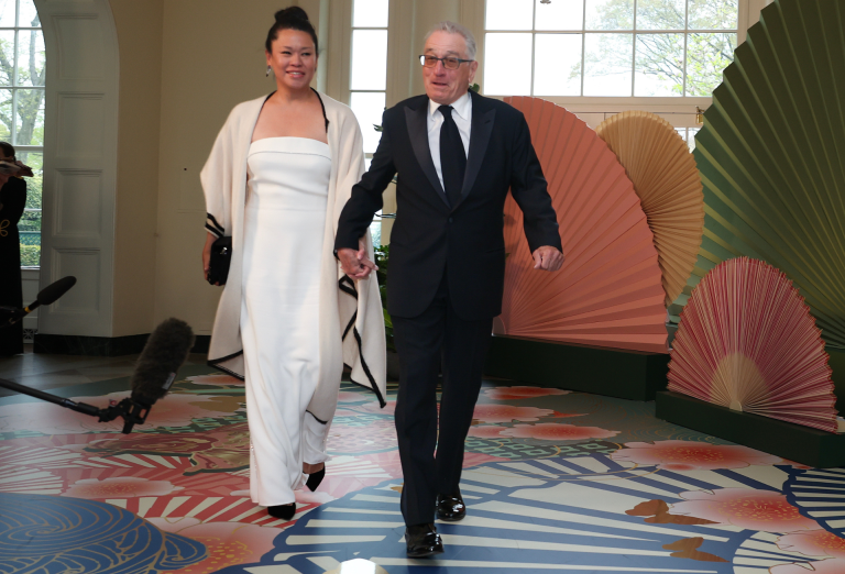 Robert de Niro a Fehér Házban jelent meg barátnőjével