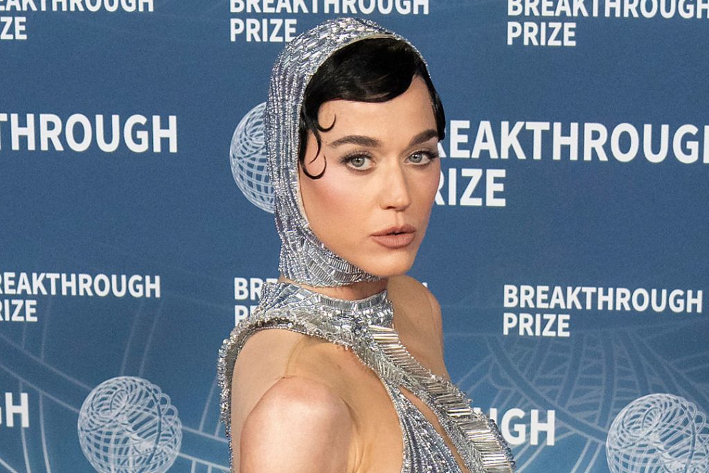 Katy Perry történelmet ír: kilövik az űrbe | Marie Claire