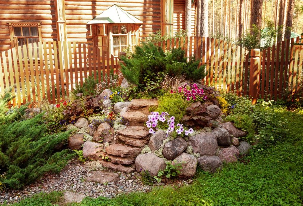 Sziklakertet szeretnél? Mutatjuk, mit ültess | Marie Claire