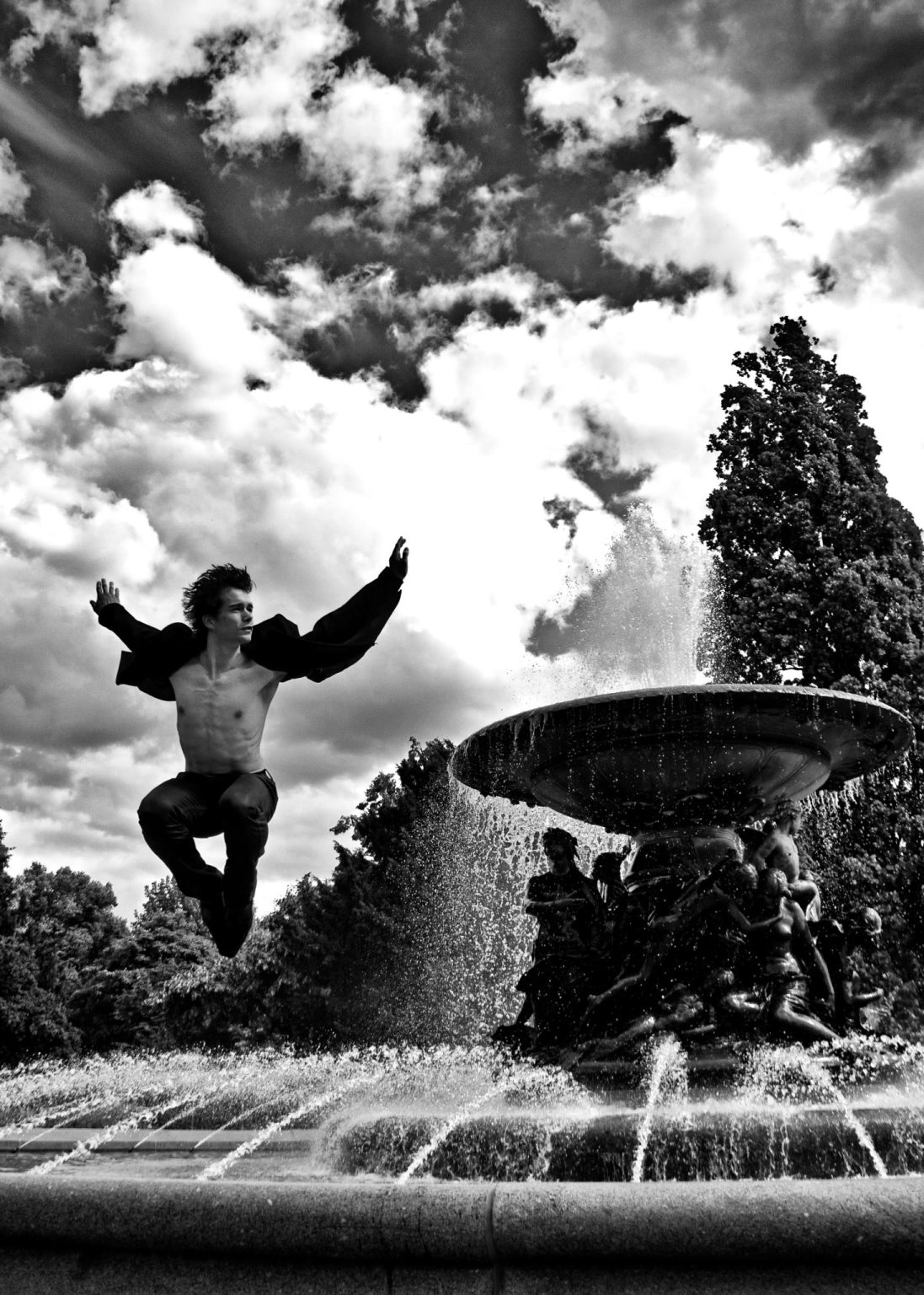 Simon István táncművész: „Te is nézz nyugodtan magadba!”