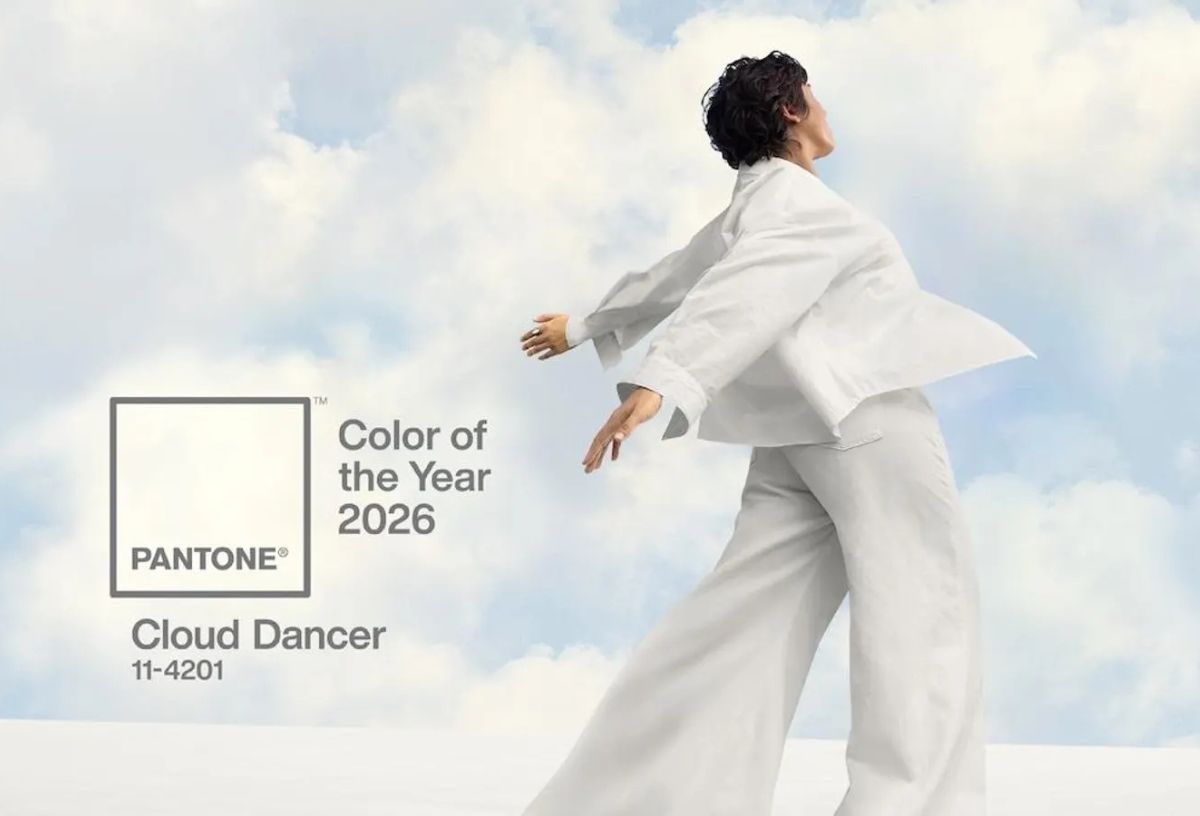 Pantone év színe 2026: Cloud Dancer, a fehér árnyalat
