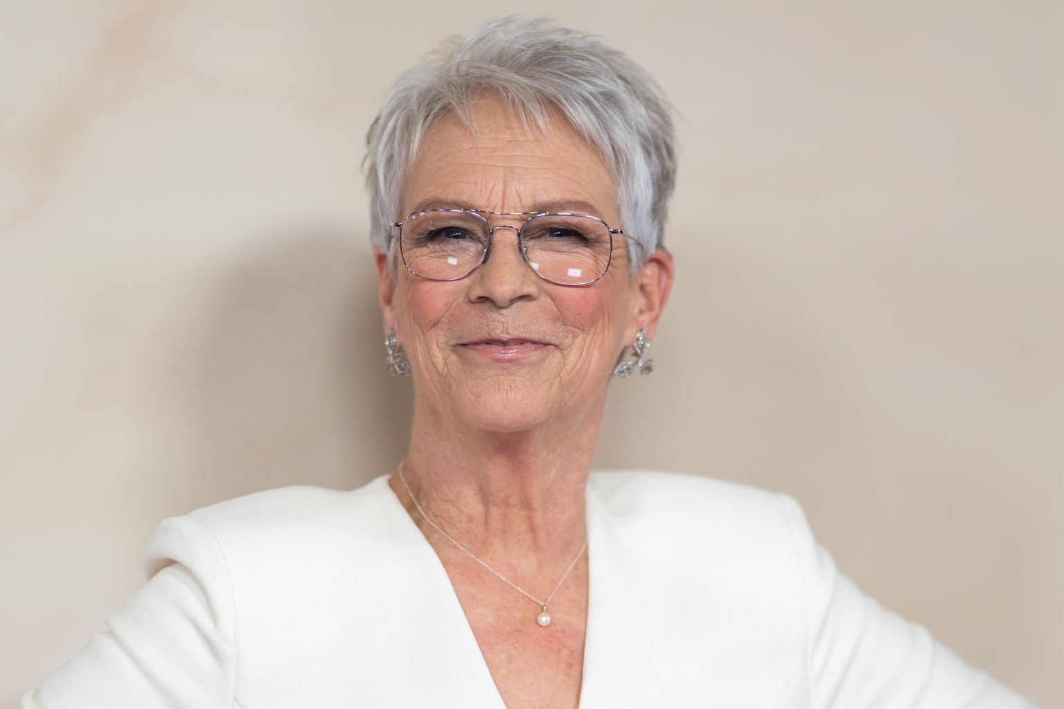 Jamie Lee Curtis magyar gyökereire és nővérére emlékezik
